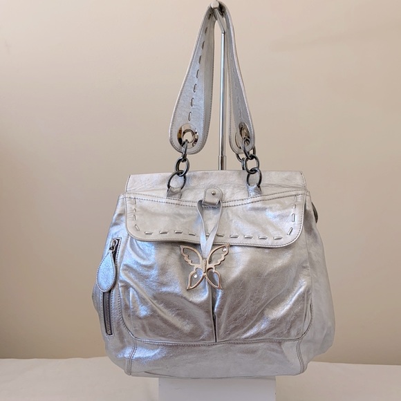 Emanuel Ungaro | Bags | Emanuel Ungaro Silver Leather Shoulder Bag ...
